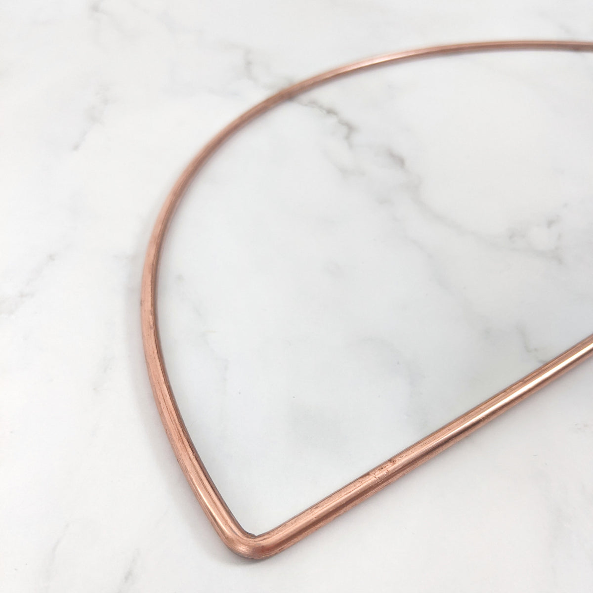 Metal Half Moon Frame – The Ivy Studio